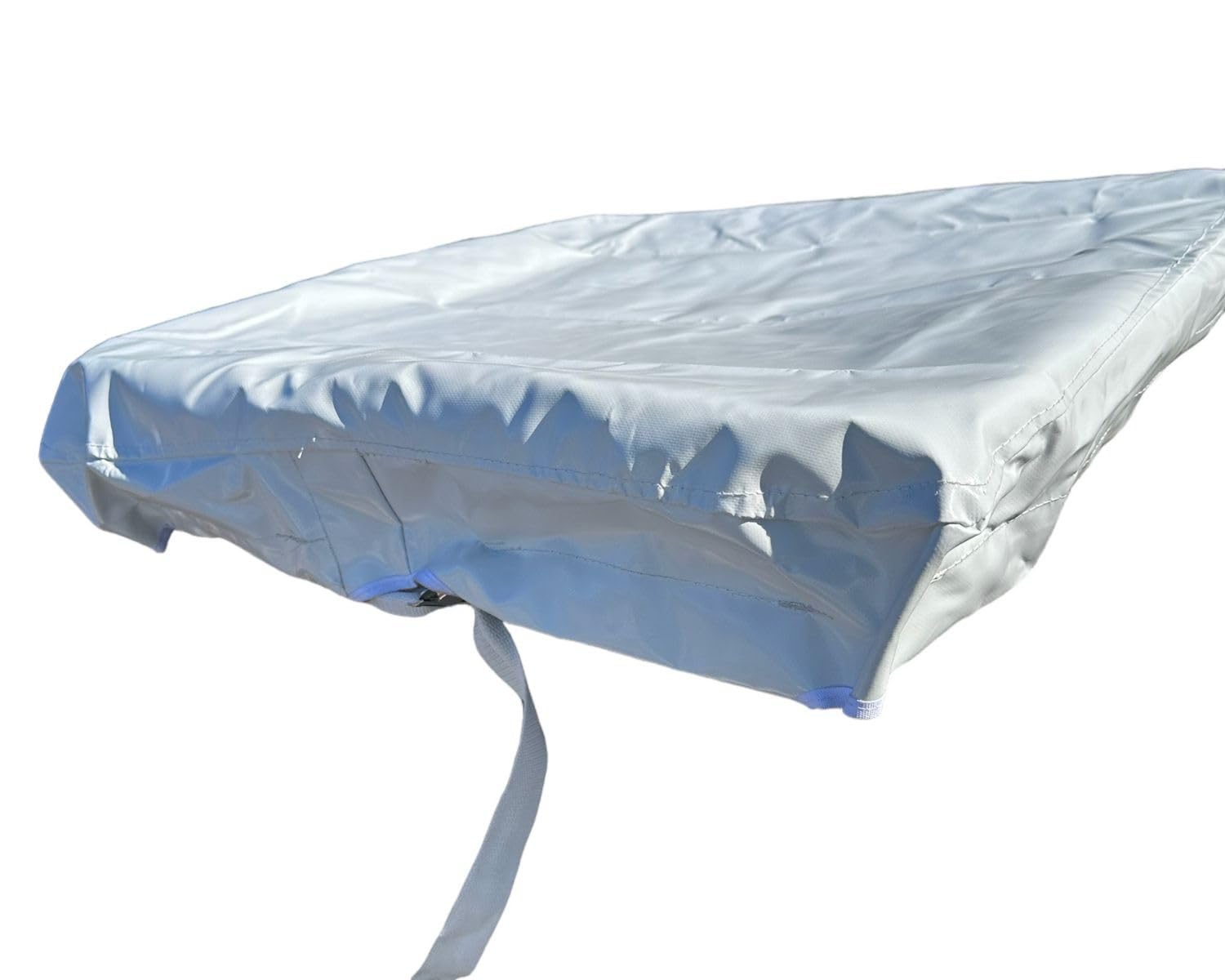 Forester Bucket Cover [29" x 28"] - White, Fits Single Buckets, Water – MGP Supply